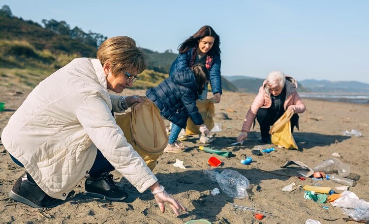 Volunteering: How to Find Volunteering Opportunities | SunLife